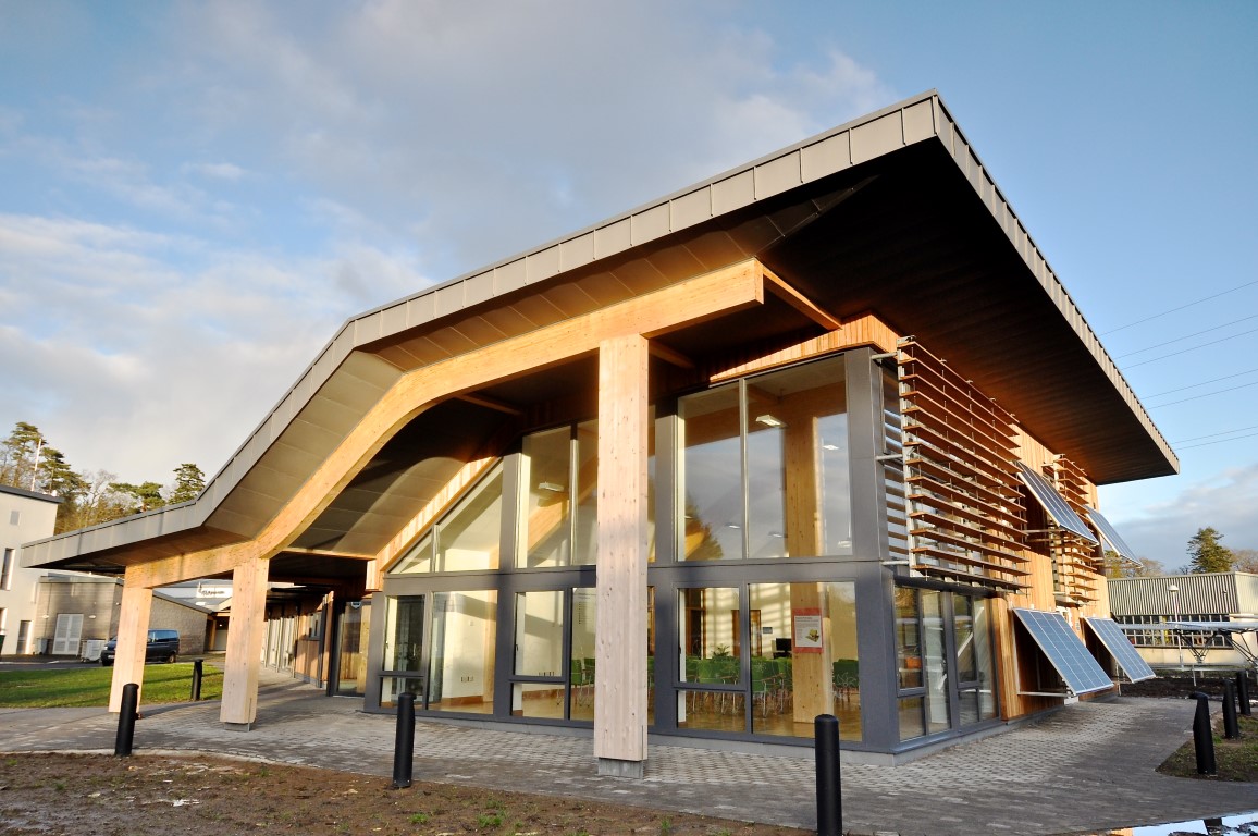 CREST Centre for Renewable Energy & Sustainable Technologies | Passive ...